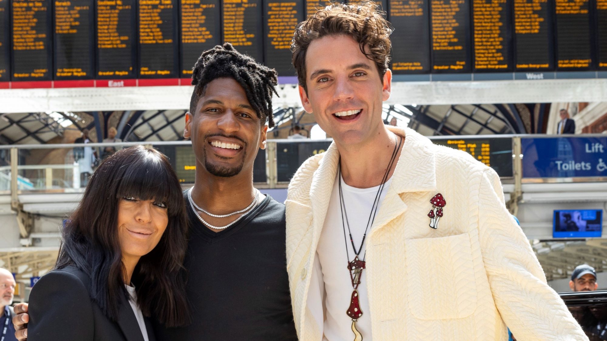 Jon Batiste replaces Lang Lang on The Piano for series 3 | TellyMix